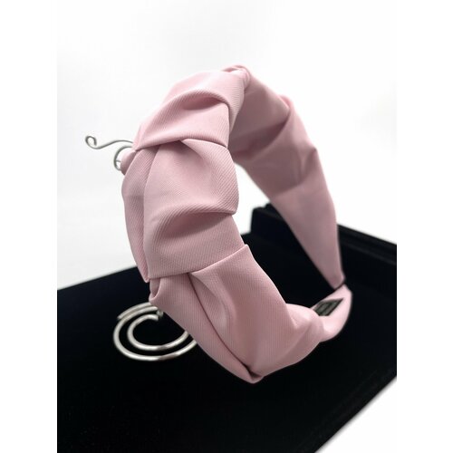Ободок для волос тканевый со складками нежно-розовый