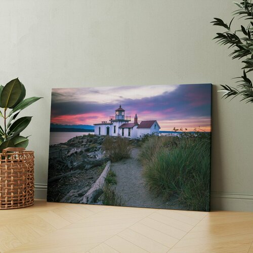 Картина на холсте "Белый маяк на песчаном пляже" 80x100 см. Интерьерная, на стену.