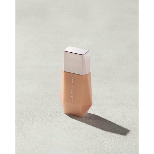 Fenty Beauty Тональный крем Eaze Drop'lit All-Over Glow Enhancer, тон 03 Honey Citrine