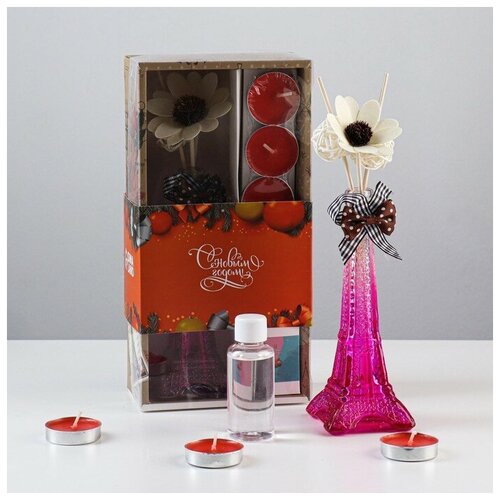 Набор подарочный "Эйфелева башня"(ваза, палочки с декором, свечи, аромамасло)клубника, Новый год