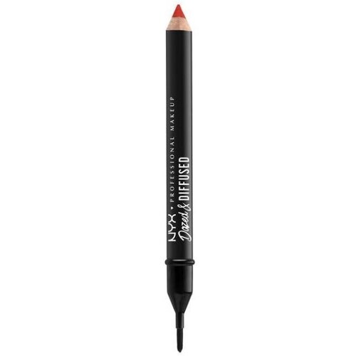 NYX professional makeup Помада-карандаш для губ Dazed & Diffused Blurring, оттенок 08 En Fuego