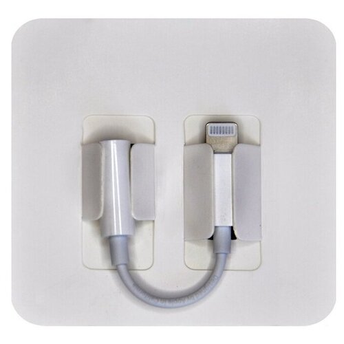 Переходник для iPod, iPhone, iPad Apple Lightning to 3.5mm Headphone Jack Adapter