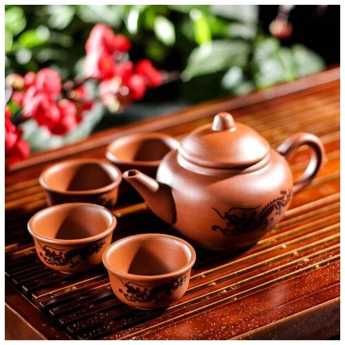 Набор для чайной церемонии керамический "Дракон", 5 предметов: 4 пиалы 25 мл, чайник 200 мл, цвет коричневый