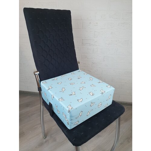 Сиденье бустер на стул, сидушка подушка на стул "Бустер" Кролики голубой