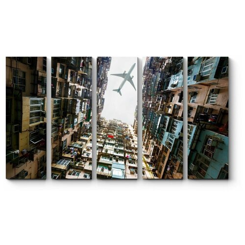 Модульная картина Пролетая над Гонконгом140x84