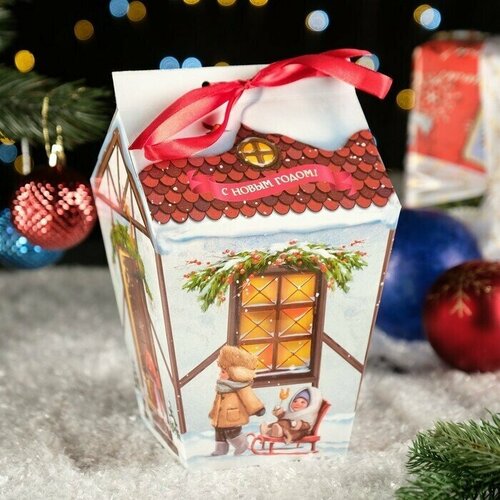 Подарочная коробка "Праздничный домик" бежевый с бантом, 14 x 14 x 21,3 - 9,6 x 9,6 x 22 см