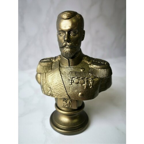 Статуэтка Бюст политический деятель Николай II второй. Высота 14см. Гипс. Цвет бронза.