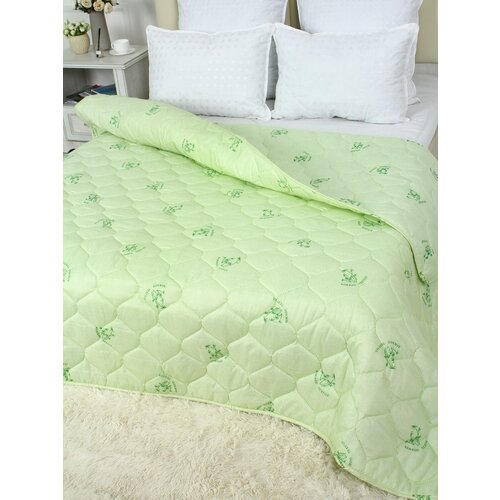 Одеяло "Бамбуковое волокно" облегченное, 1,5 спальное, в полиэстере, плотность 150 г/м2