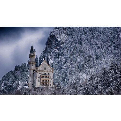 Картина на холсте 60x110 LinxOne "Замок горы зима лес Германия" интерьерная для дома / на стену / на кухню / с подрамником
