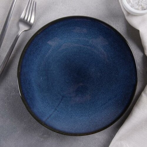 Тарелка керамическая обеденная «Лунная тропа», d=21 см, цвет синий