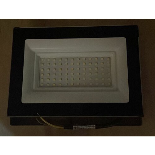 FL-LED Light-PAD 70W Grey 6400К 5950Лм 70Вт AC220-240В 275x200x33мм 1640г-Прожектор