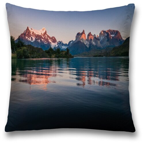 Наволочка декоративная на молнии, чехол на подушку JoyArty "Национальный парк в Чили" 45х45 см