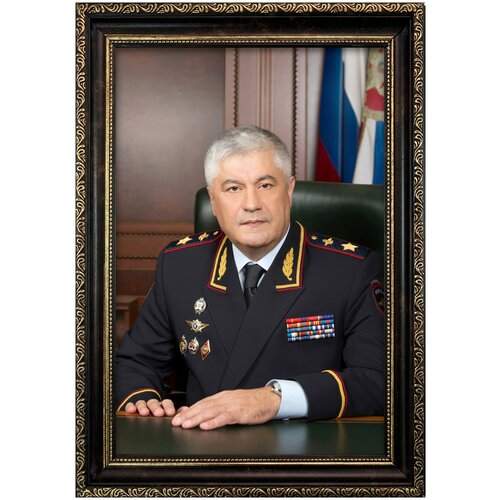 Портрет Колокольцева В. А, формат А-3 (30x42 см.), багетная темно-коричневая рамка
