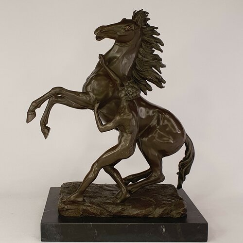 Статуэтка фигурка скульптура бронза Укротитель коня правый (качество)