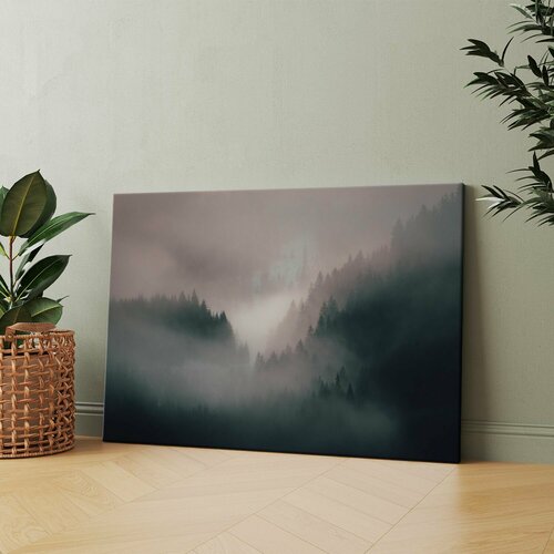 Картина на холсте (Туманный лес и горы) 30x40 см. Интерьерная, на стену.