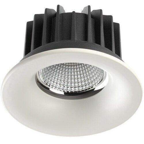 Белый встраиваемый светодиодный влагозащищенный IP44 светильник NOVOTECH DRUM 357604