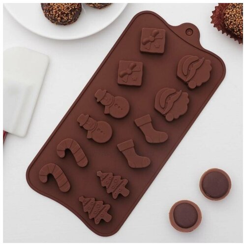 Форма для шоколадных конфет силиконовая "Новый год 2", 12 ячеек