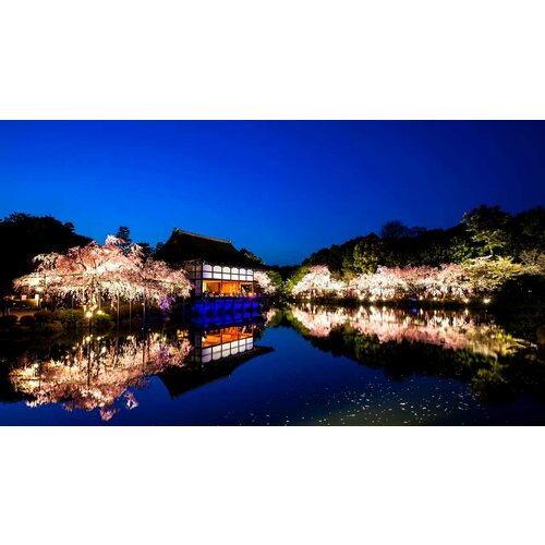 Картина на холсте 60x110 LinxOne "Храм Хэйан вечер Япония" интерьерная для дома / на стену / на кухню / с подрамником