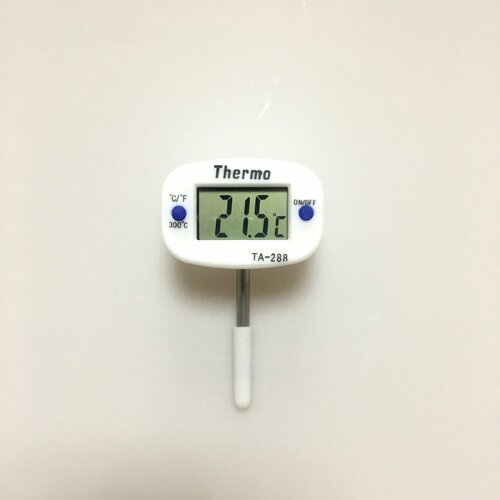 Термометр электронный поворотный TA-288. 4см