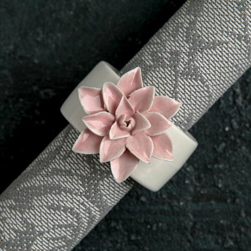 Кольцо керамическое для салфеток "Цветок", 5.5x4.5x6.5 см, цвет розовый, 6 шт.