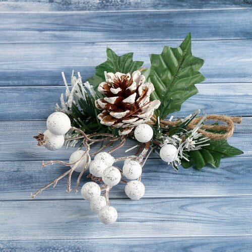 Декор "Зимнее чудо" шишка белые ягоды, 24 см (комплект из 11 шт)