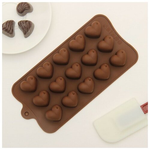 Форма для льда, шоколада и кондитерских украшений "Сердечки", 20,5х10 см, 15 ячеек, силикон, цвет шоколадный