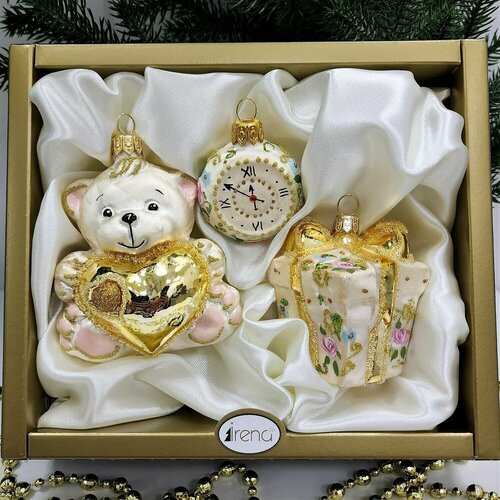Набор стеклянных елочных игрушек Irena-Co Мишка с сердцем, часы и подарок Версаль