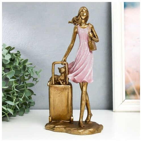 Сувенир полистоун "Девушка в розовом платье с чемоданом и котом" 10х12,5х25,5 см