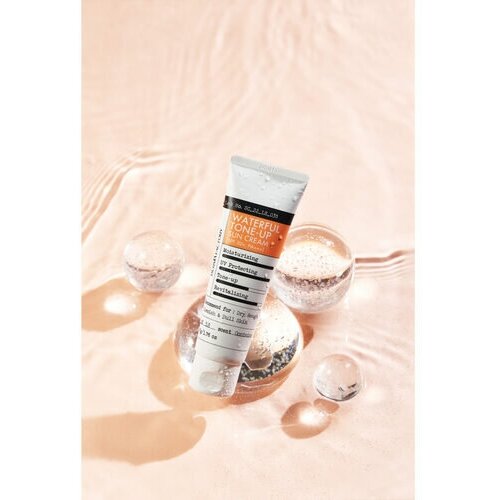 Derma Factory Крем солнцезащитный увлажняющий - Waterful tone-up sun cream SPF 50+ PA+++, 50мл