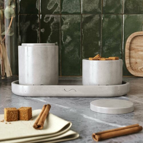 Набор для кухни Astrid 11 (поднос S, 26х11 см, емкости S и XS для сыпучих продуктов с бетонными крышками - 2 шт.), бетон, серый глянцевый