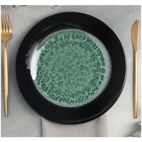 Тарелка темно-зеленая "Верде-Ноте" завод Хорекс, 1 шт, керамика, диаметр 24 см