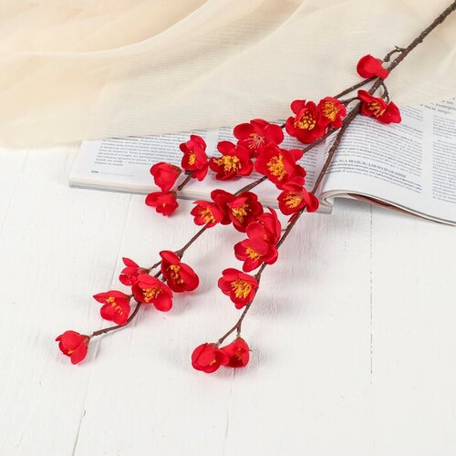 Цветок искусственный Ветка сакуры 3х80 см, красный