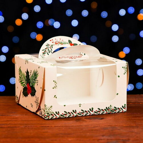 Коробка под бенто-торт с окном "Новогодняя с шишками", 14 x 14 x 8 см