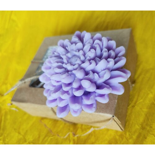 Цветок из мыла ручной работы хризантема