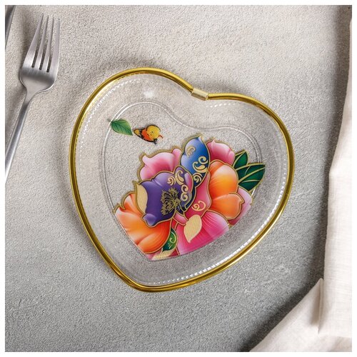Блюдо фигурное «Сердце», 16,5×16,5 см, рисунок микс