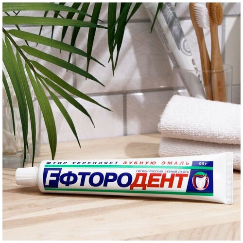 Зубная паста "Фтородент" укрепление эмали Весна 90 г