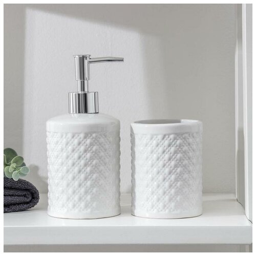 Набор аксессуаров для ванной комнаты "Бусы", 2 предмета (дозатор для мыла, стакан), цвет белый