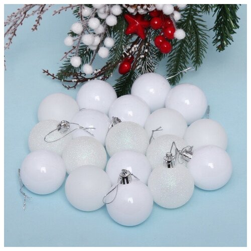 Новогодние шары 5 см (набор 24 шт) "Микс фактур", белый