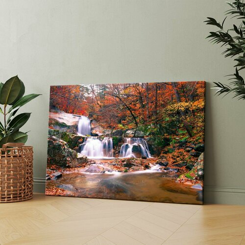 Картина на холсте (Водопад в лесу с осенней листвой) 40x60 см. Интерьерная, на стену.