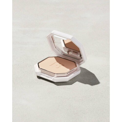 Fenty Beauty By Rihanna Пудра Pro Filt'R Soft Matte Powder Foundation, 9,1 гр. тон 140