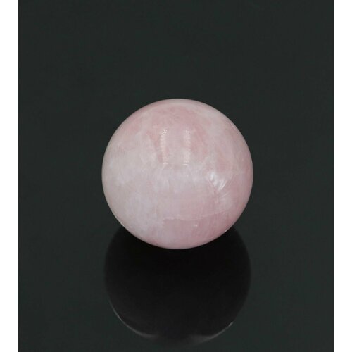 Натуральный камень (минерал) Розовый кварц, шар (1,8-2 см)