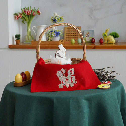 Салфетка праздничная пасхальная с православной вышивкой в корзину или на праздничный стол "ХВ" на Пасху с вышивкой