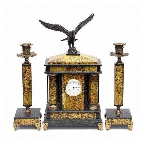 Часы с подсвечниками из уральского камня "Орел" / Часы каминные / Эксклюзивные часы