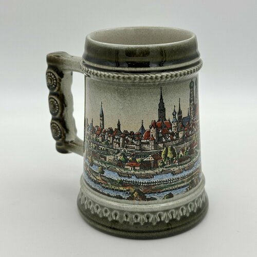 Кружка пивная , украшенная изображением города Мюнхен, керамика, деколь, Gerzit Gerz