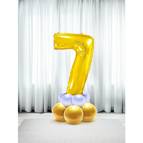 Воздушный шарик в надутом виде на подставке цифра 7, золото