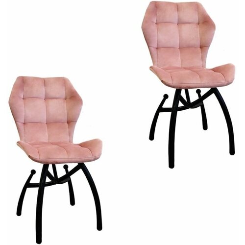 Комплект стеганных мягких стульев