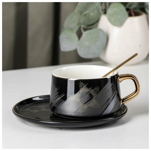 Чайная пара керамическая «Штрихи», чашка 220 мл, блюдце d=15,5 см, цвет чёрный