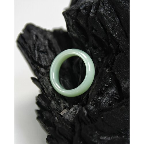 Кольцо-кулон Grow'N Up Кольцо из натурального камня Нефрит светлый, символ благополучия, размер 16-17, нефрит, размер 17