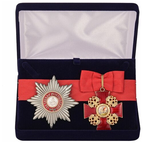 Знак и звезда ордена Святого Александра Невского в подарочном футляре, сувенирные муляжи Царской России