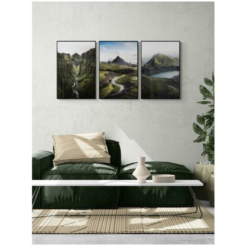 Набор из трех постеров Живописные горы Исландии 40х50 см